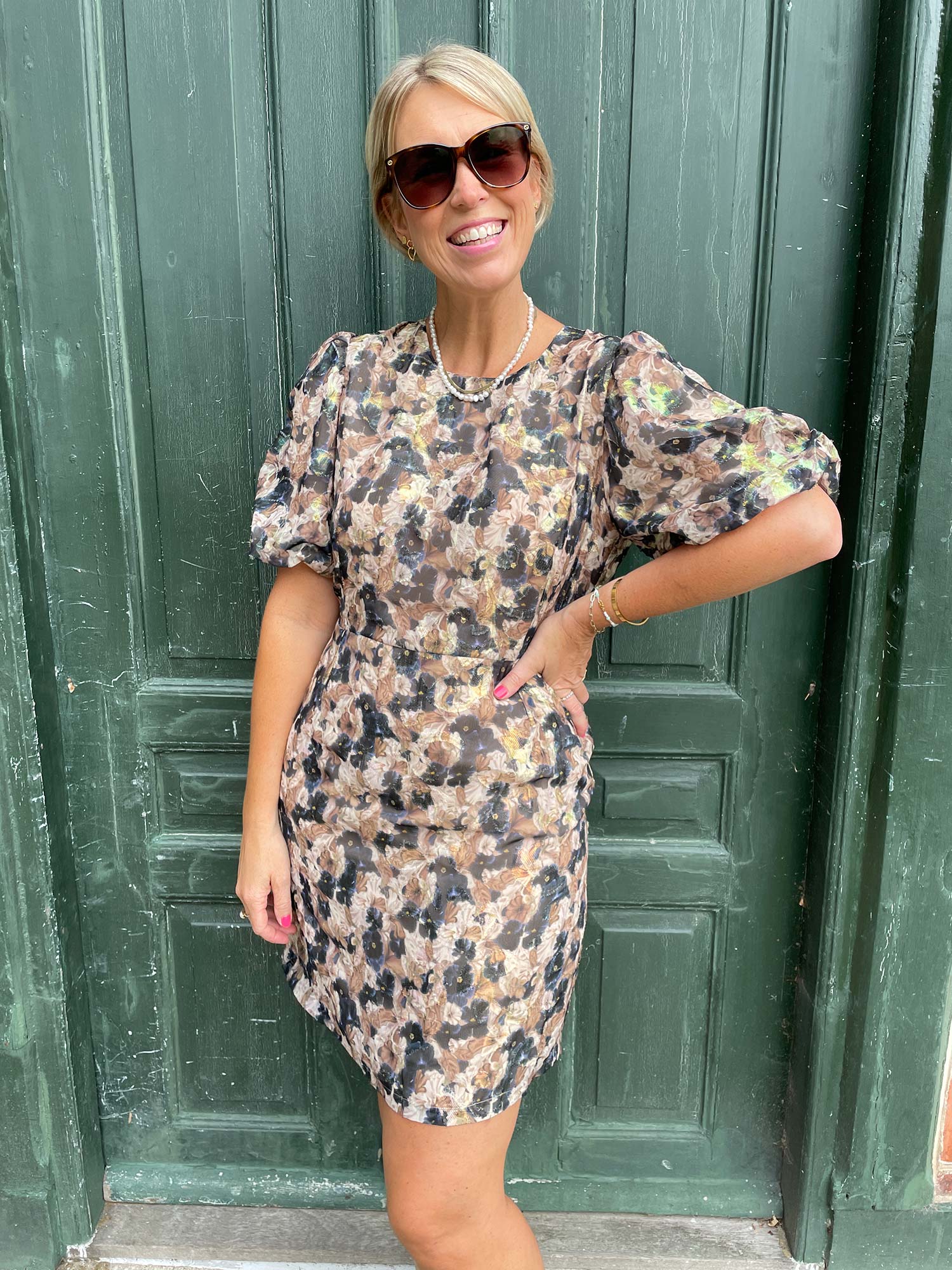 FashionDeluxe - Munthe Elamia Kjole Camel - Smukt design til enhver ...